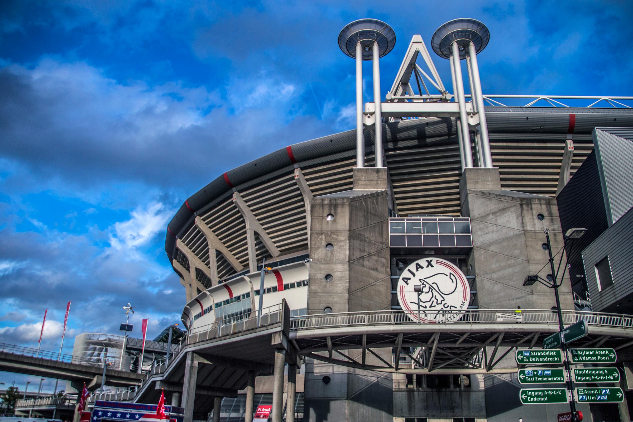 Netherland Football Tours : Europe : Premiership Experience